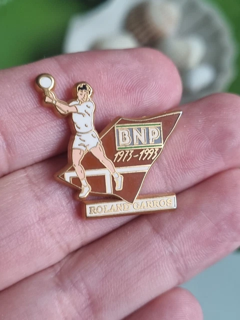 BNP 1973-1993 ROLAND Garros Pin's, Collection, Vintage Collector Arthus Bertrand EUR 29,99 ...