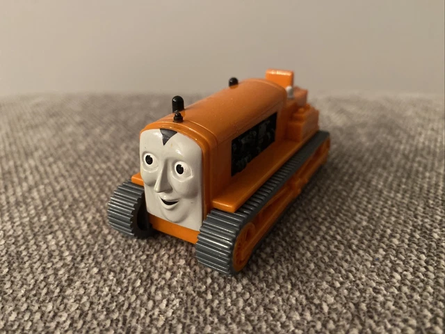 THOMAS THE TANK Engine & Friends DEAGOSTINI TERENCE PLASTIC TRACTOR ...