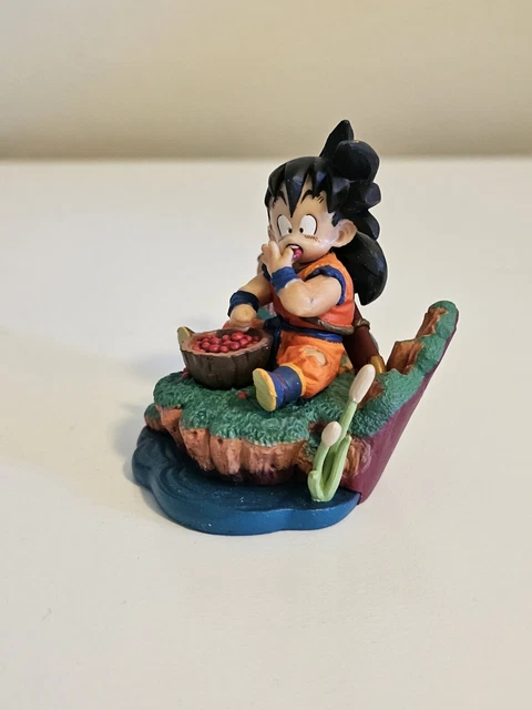 DRAGON BALL Z Megahouse Capsule Son Gohan Eating And Piccolo Dracap ...