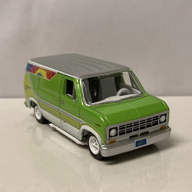1976 76 FORD Econoline 150 Van Collectible 1/64 Scale Diecast Diorama ...
