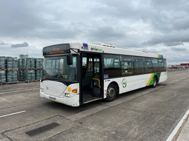 SCANIA 42 SEATER Bus 6 Cylinder Turbo Diesel 12 Months Mot £5,995.00 ...