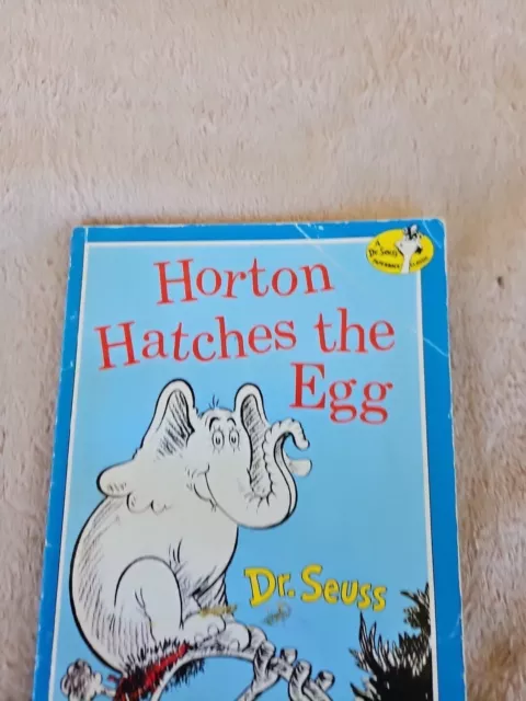 HORTON HATCHES THE Egg (Dr. Seuss Classic Collection) by Dr. Seuss ...