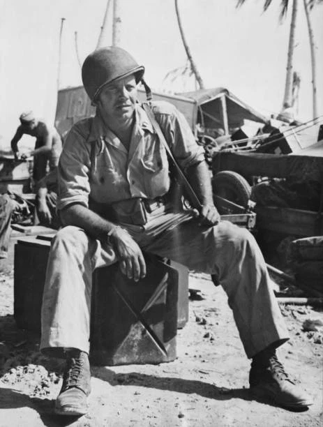 SOUTH AFRICAN BORN British Actor Louis Hayward In Service OLD PHOTO $9. ...