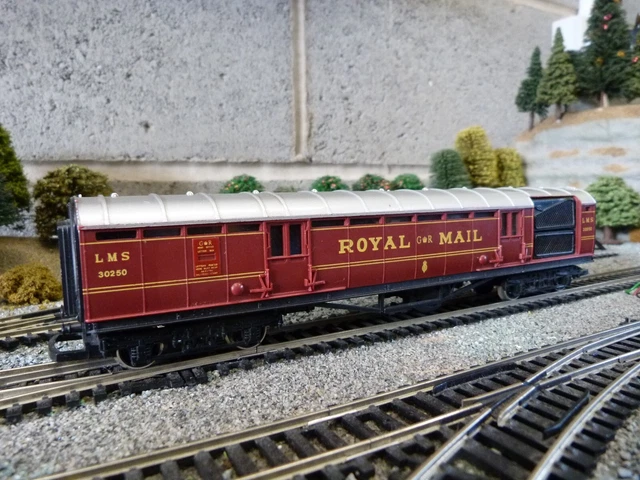 HORNBY LMS ROYAL mail coach for OO gauge model train set £1.00 ...