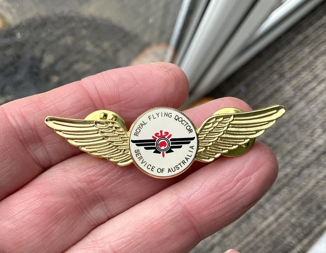 ROYAL FLYING DOCTOR service of Australia wings pin badge nursing ...