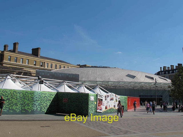 PHOTO 6X4 NEW approach to Kings Cross station London The northern ...