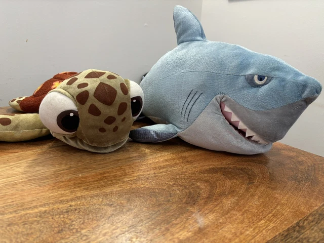 DISNEY PIXAR SQUIRT & Bruce Puppets Finding Nemo Turtle Plush Toy Large ...