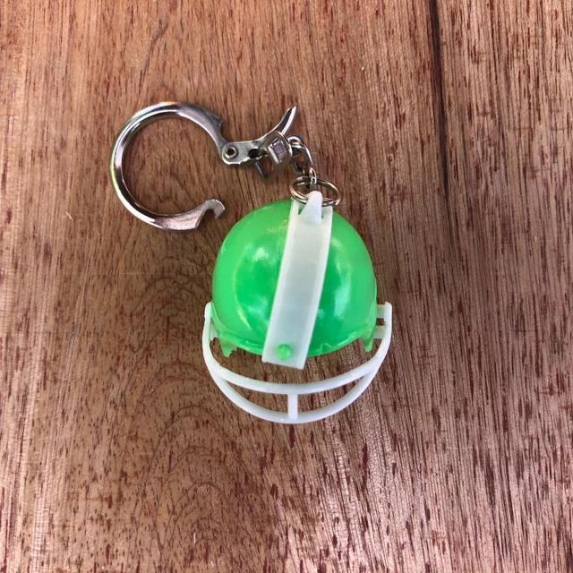 GREEN FOOTBALL HELMET Keychain Vending Machine FOB Plastic Vintage ...