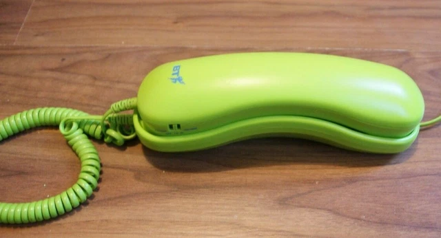 VINTAGE LAND LINE Atomic LIME GREEN BT TELEPHONE Neon Retro urban ...