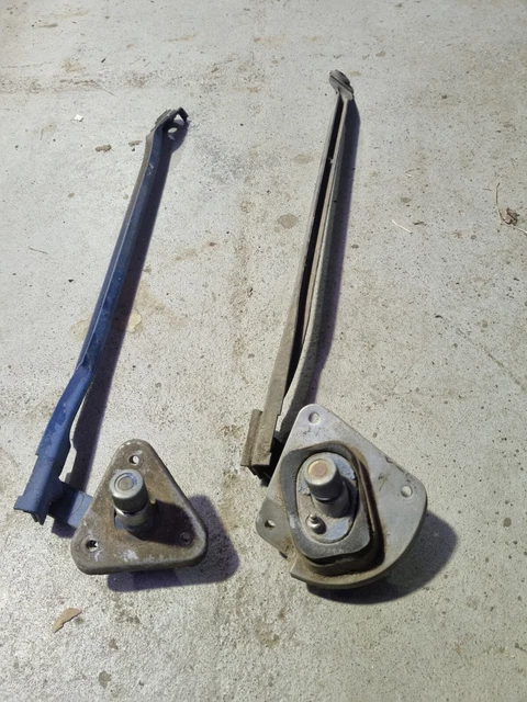 HOLDEN HQ HJ Hx Hz Wb Windscreen Wiper Pivots $150.00 - PicClick AU