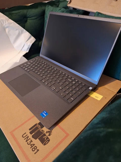 DELL PRO 15 Essential laptop PV15250 - Windows 11 - opened never used ...