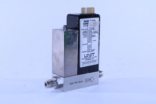 UNIT INSTRUMENTS MASS flow Controller UFC-1500A 500SCCM NF3 EUR 136,85 ...