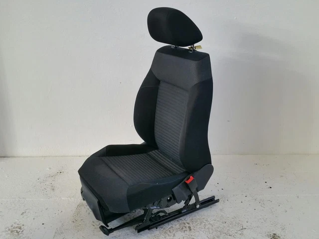 VW POLO 6R Sitz Autositz Beifahrersitz aus 5Türer Stoff Sitz vorn ...