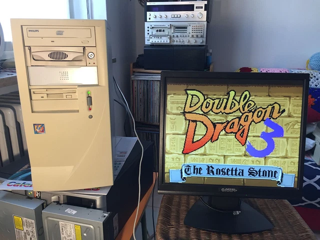 WINDOWS 98 SE Desktop Vintage Pentium 4 1700 Mhz Retrogames 2x Seriale ...