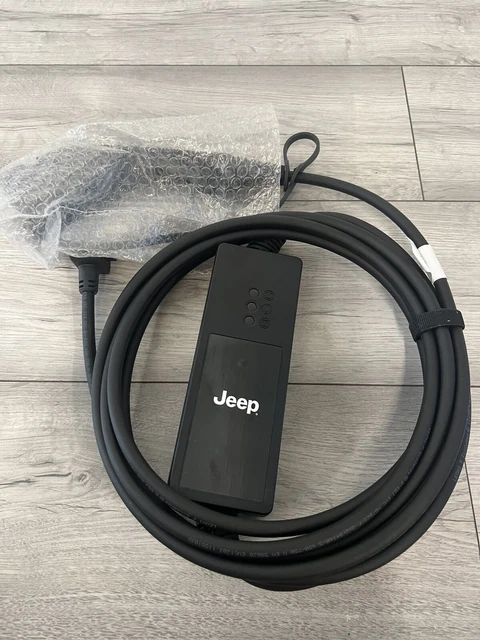 GENUINE JEEP AVENGER WRANGLER 4xe EV CHARGER UK Plug 2022 Type2 Part ...