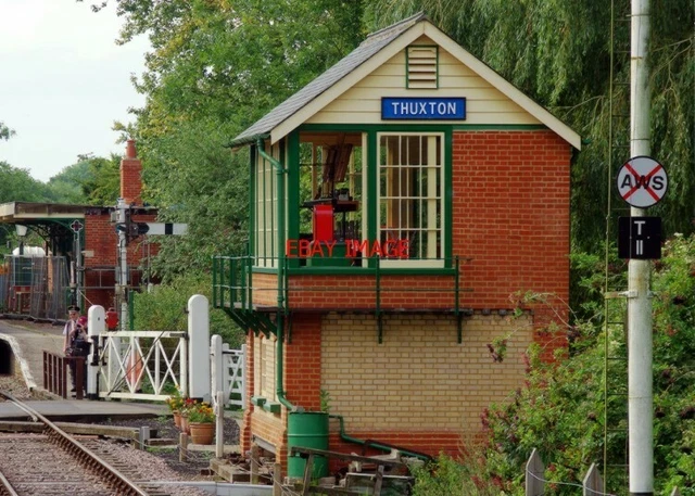PHOTO THE Level Crossing And Signal Box At Thuxton (2) £2.88 - PicClick UK