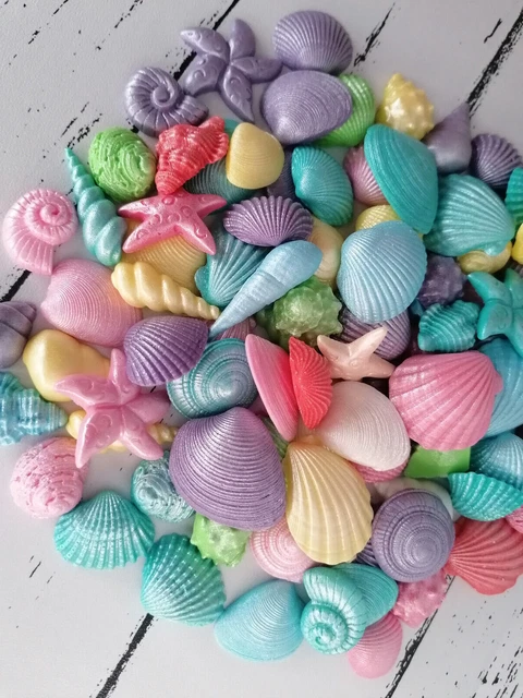 24 EDIBLE SUGAR Icing Sea Shells Shimmer Beach Cupcake Toppers Cake ...