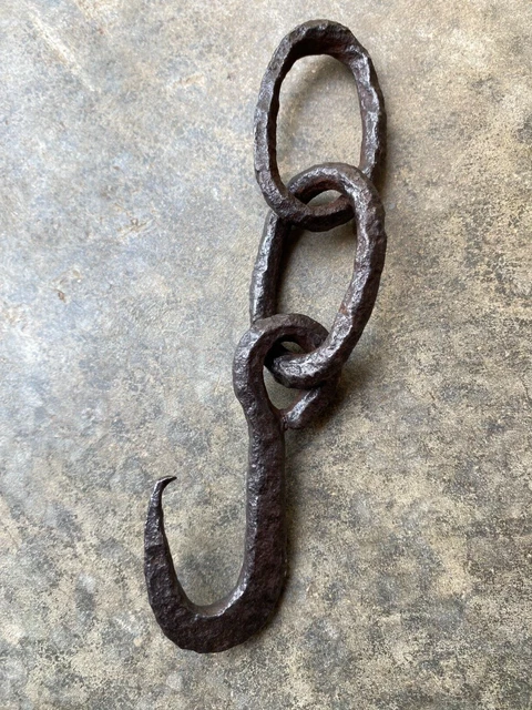 ANCIEN PETIT CROCHET et sa chaine ,en fer forgé,ferrure suspension EUR ...