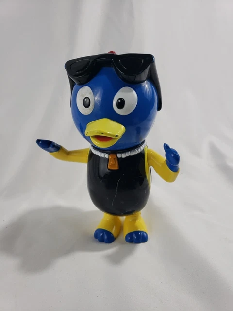 NICK JR BACKYARDIGANS Sufer Pablo Figure Talking Toy RARE 2005 works (B ...