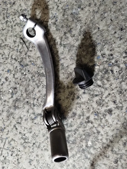 OEM HONDA OIL Filler Cap and OEM shift lever 97 98 99 CR250 $24.99 ...