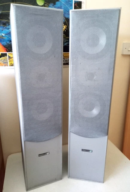 HYUNDAI HI-FI FLOOR Standing Speakers *COLLECTION ONLY *BARGAIN! :-) £ ...