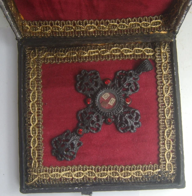 VINTAGE ANTIQUE GERMAN Japanned Cross Relic Pendant in Original Hand ...