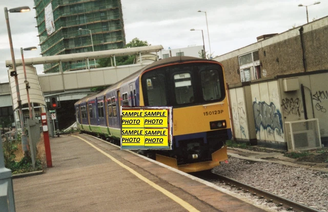 BRITISH RAILWAYS PHOTOGRAPH-SILVERLINK Metro 150 123 at Barking £1.00 ...