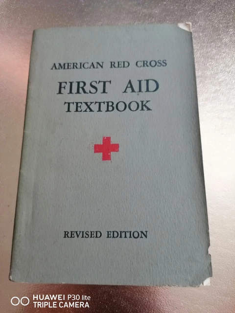 US WW2 FIRST Aid TextBook Medic WWII Gi Américain USA 3945 1945 EUR 29 ...
