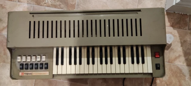 MAGNUS ELECTRIC CHORD Organ Seventies Vintage 70s Retro Keyboard Mains ...