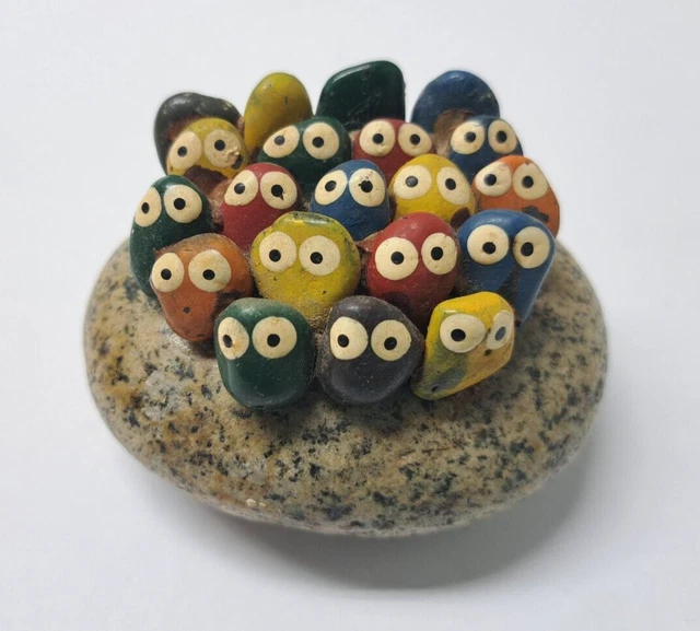 VINTAGE ORIGINAL PET Rock Concert Paperweight 1970s Hand Painted £19.05 ...