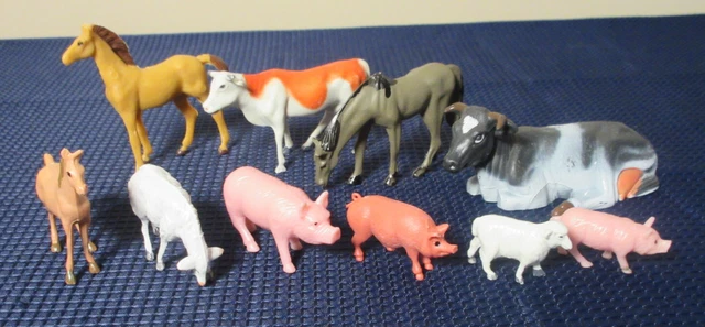 LOT OF 10 Assorted Farm Animal Plastic Toys Horse Cow Sheep Pig $9.99 ...