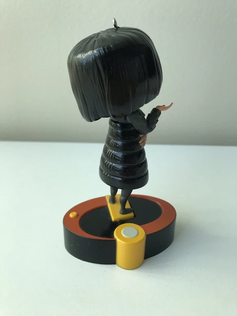 THE INCREDIBLES EDNA Mode talking Disney Hallmark Christmas ornament ...