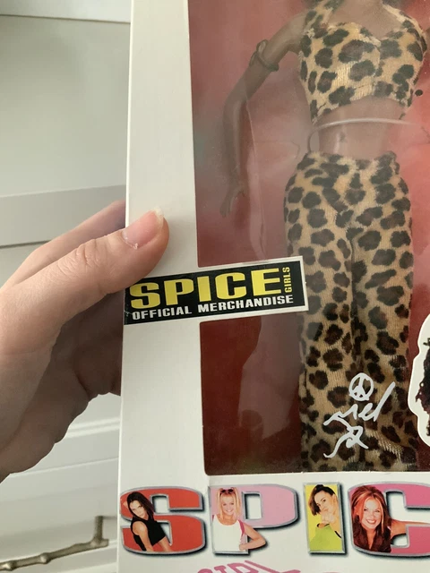 VINTAGE 90’S SPICE GIRLS on tour Scary Spice Collectors Doll Mel Brown ...