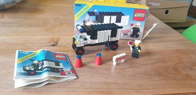 LEGO 6681 LEGOLAND Polizeiwagen von 1981 mit Anleitung und OVP EUR 20 ...