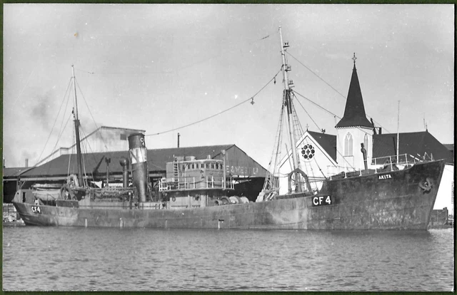 CARDIFF TRAWLER AKITA CF 4. Built 1939. WW2 Minesweeper. Super Real ...