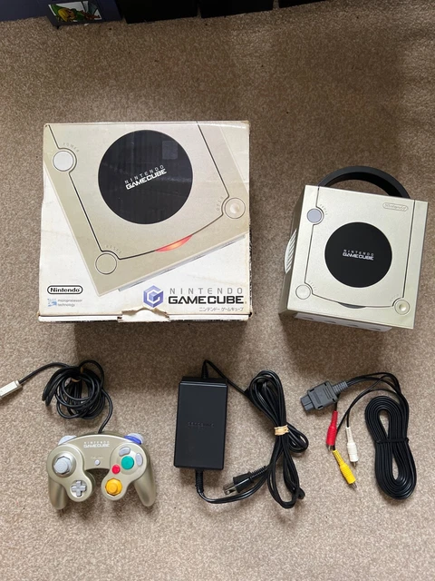 NINTENDO GAMECUBE STAR LIGHT GOLD Console with Box Toys"R"Us Limited ...