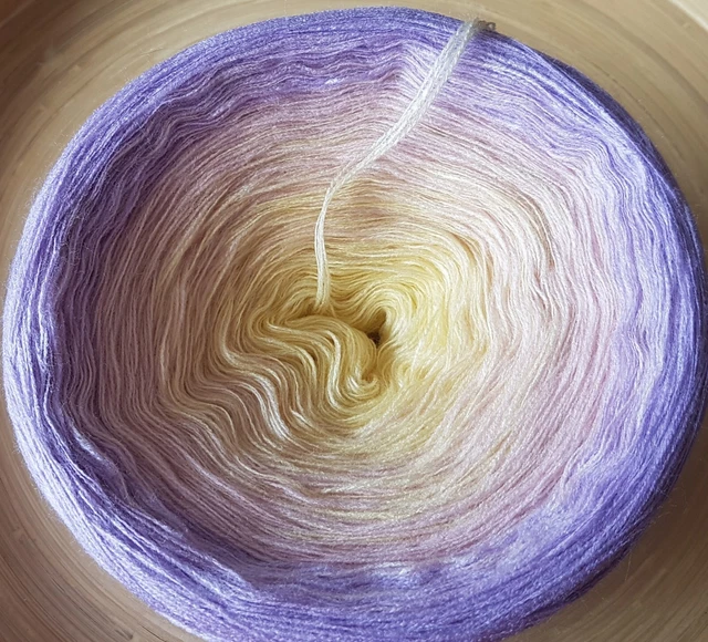 OMBRE YARN CAKE, Gradient Cake, Flowers 800 meters 250g 100% acrylic ...