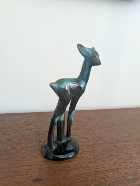 BLUE MOUNTAIN POTTERY BMP small blue drip glaze deer figurine £8.66 ...