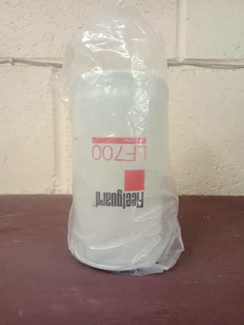 FLEETGUARD LF700 LUBE Oil Filter £12.50 - PicClick UK