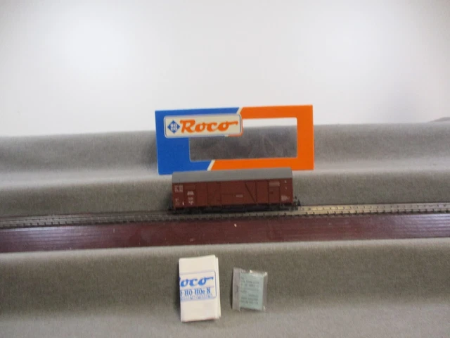 ROCO SPUR H0 46103 gedeckter Güterwagen der DR in OVP4 EUR 12,90 ...