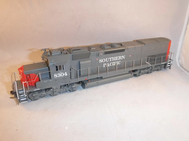 ATHEARN R-T-R HO Southern Pacific SP EMD SD40T-2 Snoot Nose #8304 DCC Ready £101.10 - PicClick UK