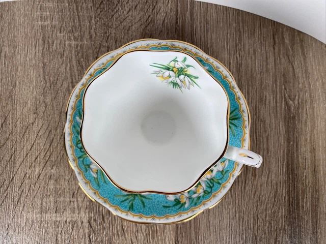 VINTAGE FINE BONE China Queen Anne Marilyn Tea Cup & Saucer Set ...