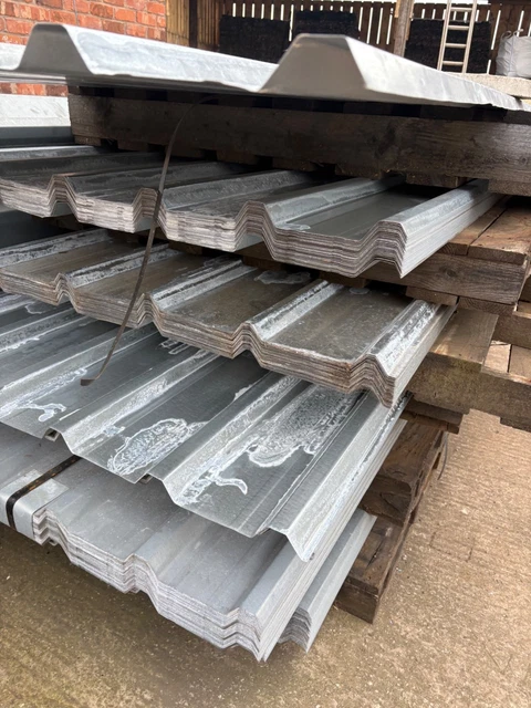 BOX PROFILE METAL roofing sheets 8ft 2.4x1100_ £21.50 - PicClick UK