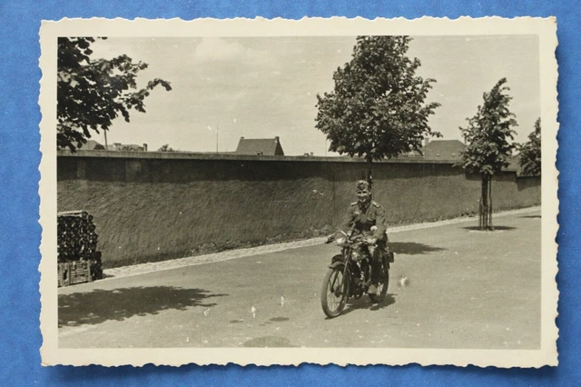 FO3) FOTO SOLDAT Motorrad Krad Uniform Straße Melder 1940-1945 2.WK ...