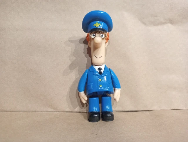 VINTAGE POSTMAN PAT ER PLC Mini Figure Posable 2004 4" £6.00 - PicClick UK