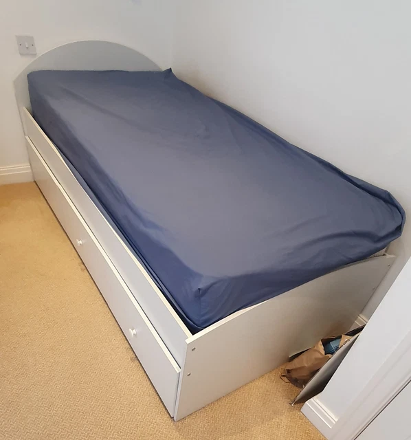 LIGHT GREY SINGLE bed frame - sturdy bed but we no longer need it! £42. ...