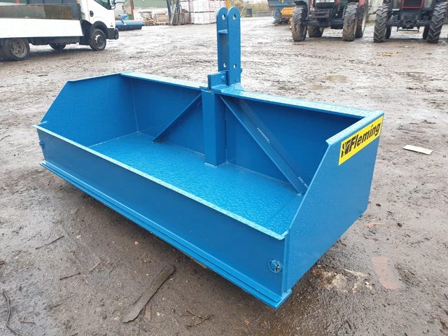 TRACTOR FLEMING TIPPING transport boxs tb4 tb5 can post £355.00 ...
