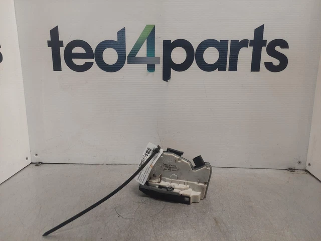 VOLKSWAGEN AMAROK DOOR Lock Assembly Mk1 Rear Left (With Central ...