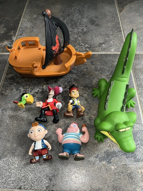 JAKE AND THE Neverland Pirates Disney Figure Toy Playset Bundle Ship ...