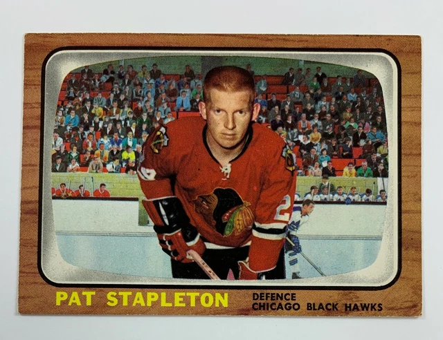 1966-67 TOPPS HOCKEY #57 Pat Stapleton (Blackhawks) 122E EUR 19,86 ...